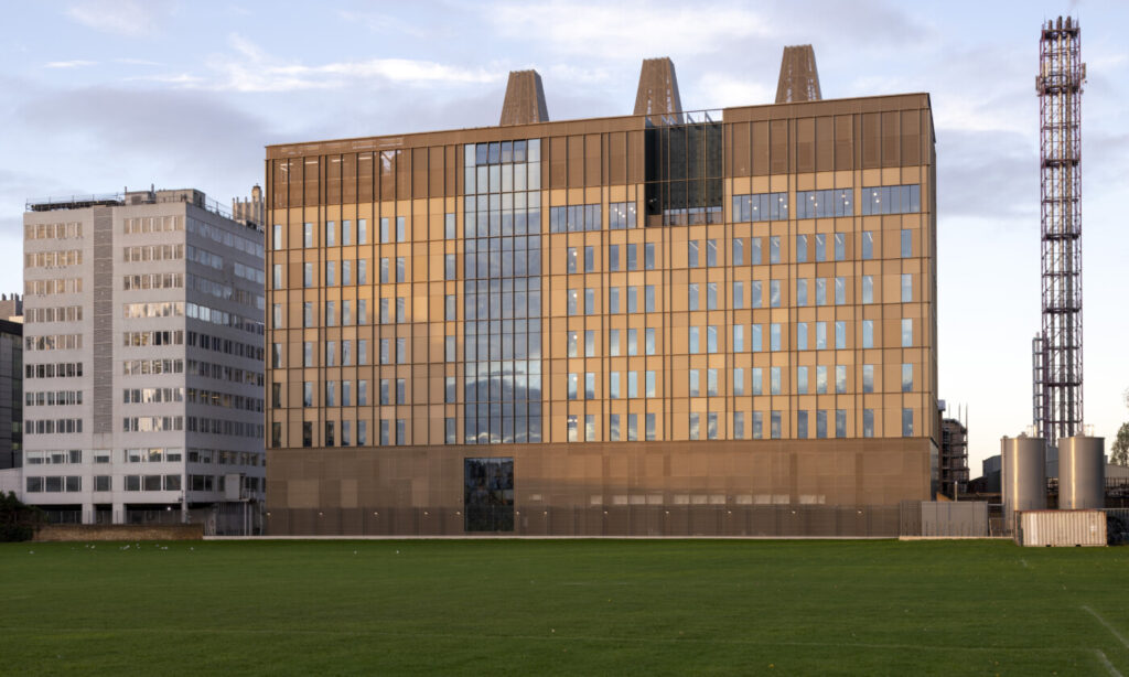 MRC London Institute of Medical Sciences (LMS) Building - Constructing ...