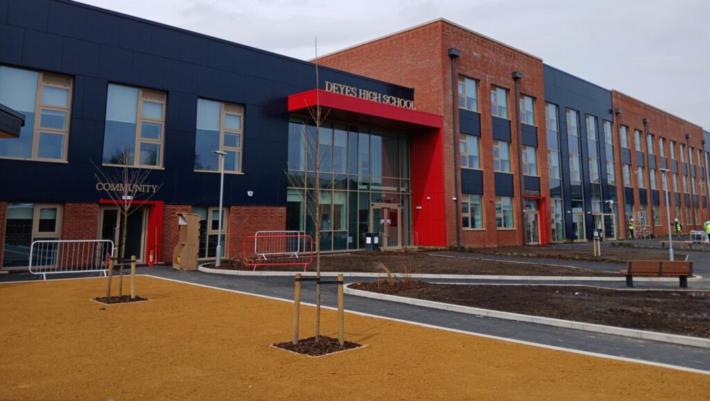 Deyes High School - Constructing Excellence